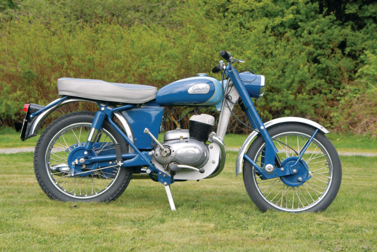 Greeves 25DB Sports Twin - Motorcycle Classics